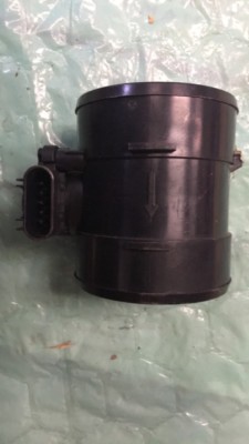 2004 Chevy S10 or GMC Sonoma mass air flow airflow sensor 19171538 ...