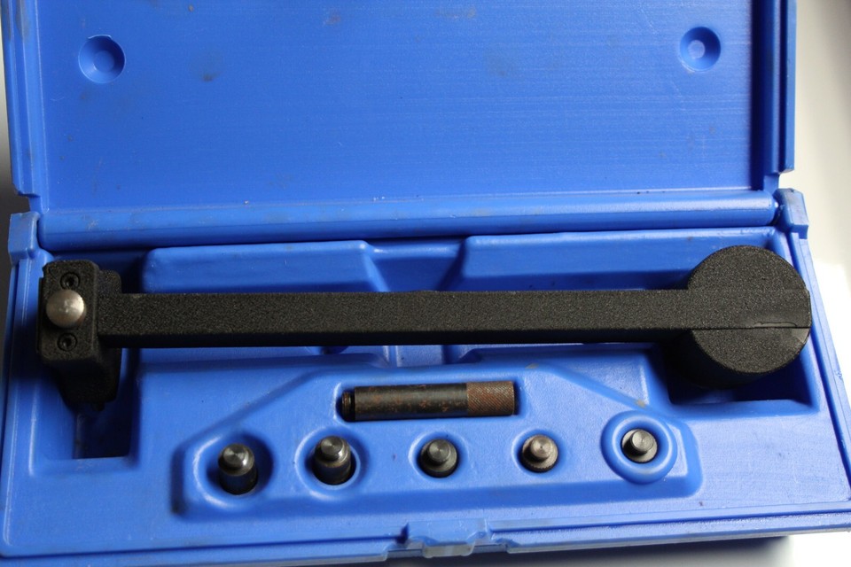 Central Tools NO. 6462 Periscope Cylinder Bore Gauge | 7 Piece Set ...