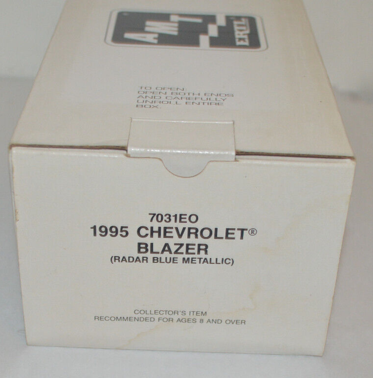 AMT Ertl 7031EO 1995 Chevrolet Blazer (Radar Blue Metallic) Promo Car ...