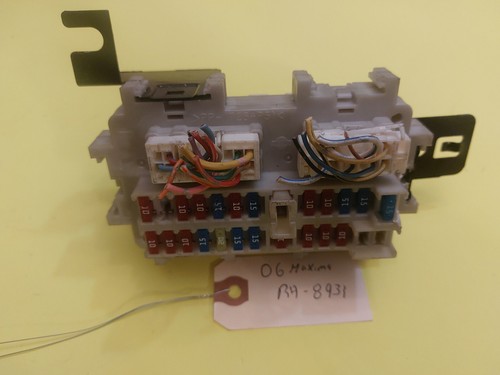 2006 Nissan Maxima OEM Dash Fuse Junction Box | eBay
