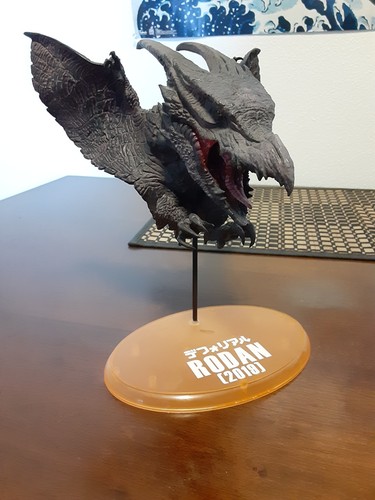 X-Plus Deforeal Godzilla King Of The Monsters Rodan 2019 Figure | eBay
