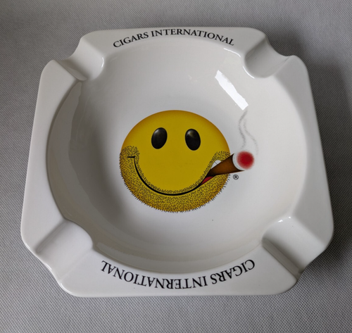 Cigars International Large Ashtray - Cigar Smoking Smiley Face | eBay