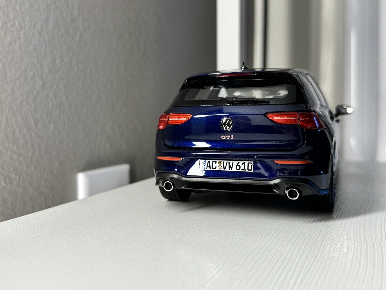 Volkswagen Golf GTI (MK8) - Atlantic Blue Metallic (Norev 1:18) | eBay