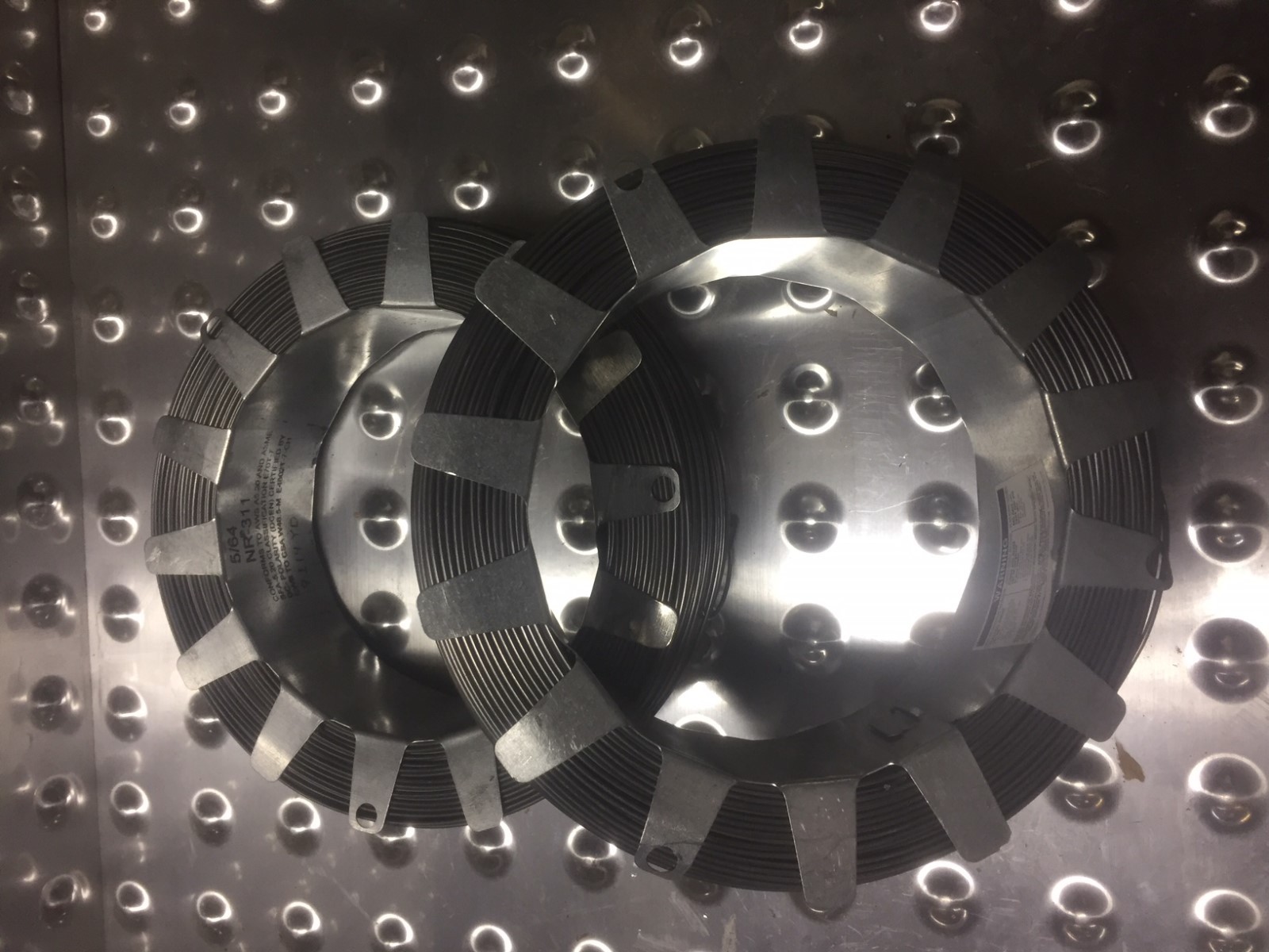 LINCOLN ELECTRIC 5/64" INNERSHIELD NR-311 15LB. (I HAVE TWO TO BE SOLD ...