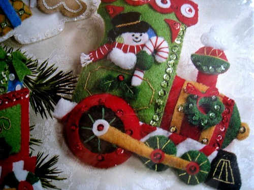 Bucilla Candy Express Felt Ornaments Applique Kit 86157 Set of 6 for ...