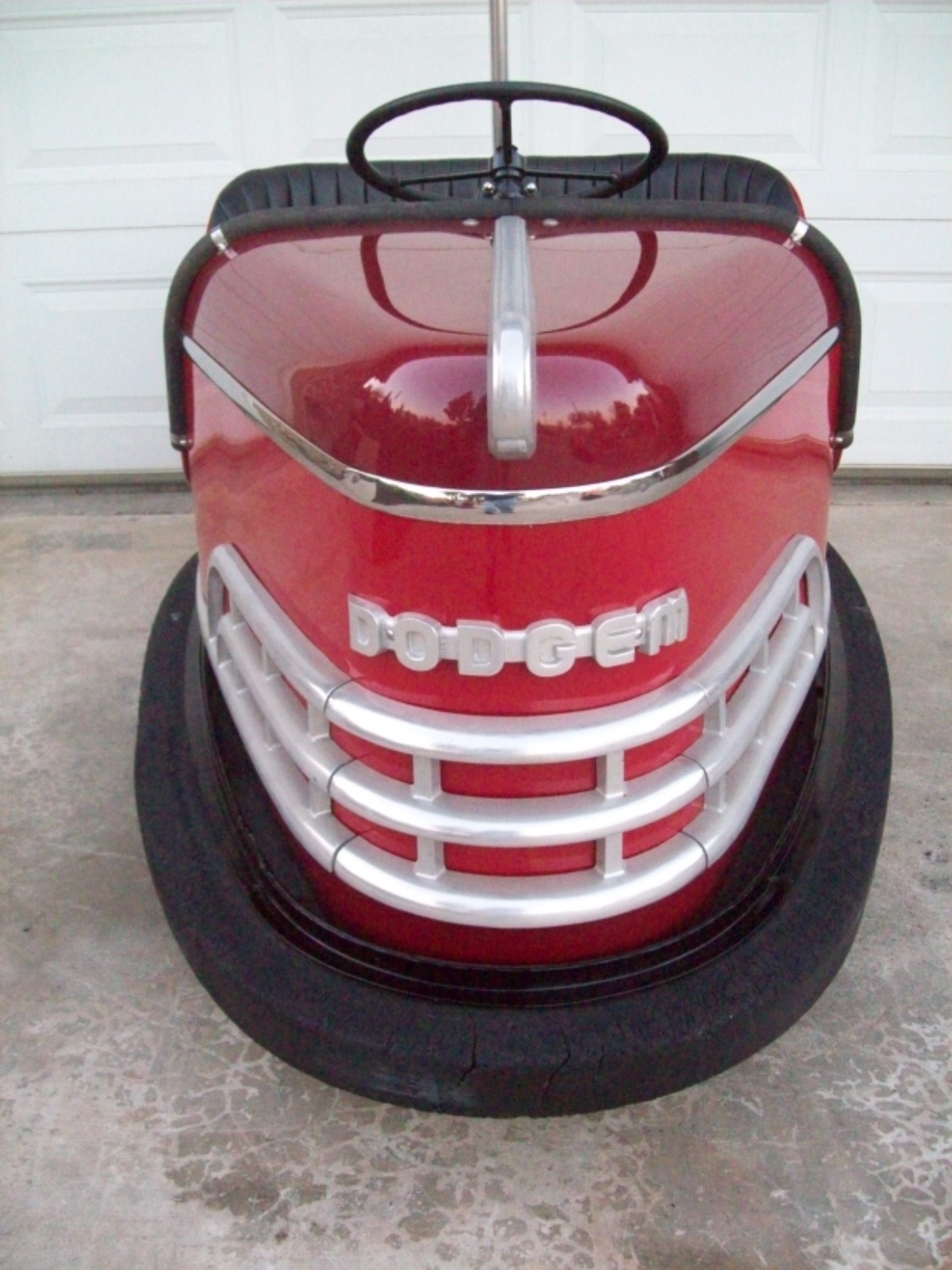 VINTAGE DODGEM BUMPER CAR AMUSEMENT CARNIVAL RIDE RESTORED & VERY COOL+ ...