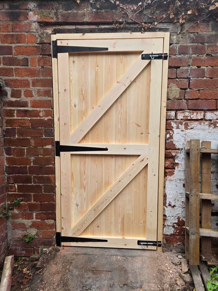 Wooden Garden Gate Door Framed Ledge & Braced FLB PREMIUM ENGINEERED ...