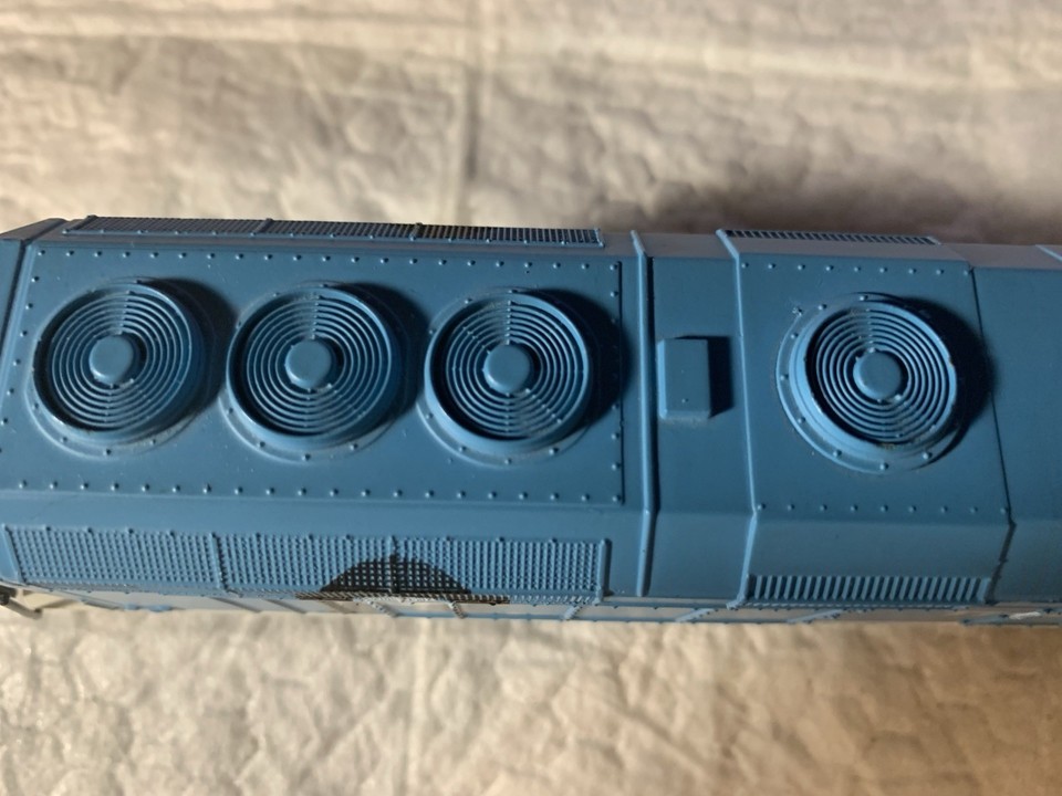 THE ROCK. BLUE LOCOMOTIVE 3105 HO | eBay