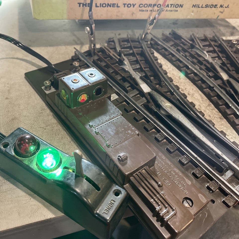 Lionel 112 Super O Right And Let Hand Turnout Switch With Box And ...