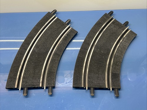 🏁 SCX Digital Slot Car Track - Set of 2 Special Curve Up Pieces 5833 SC ...