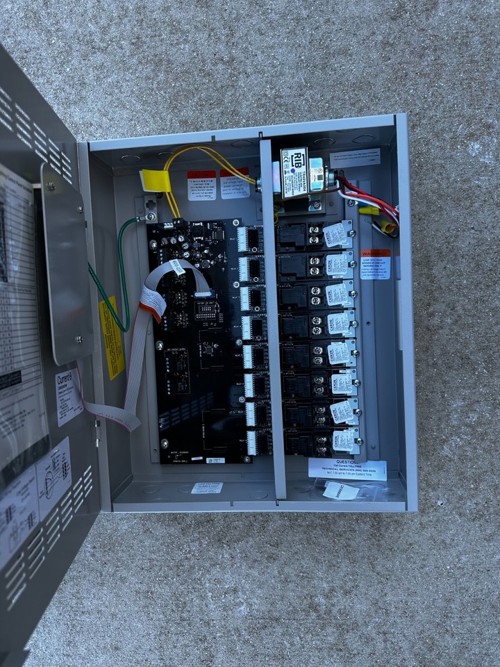 Hubbell CX082S082NM CX04/CX08 Commercial Lighting Control Panel | eBay