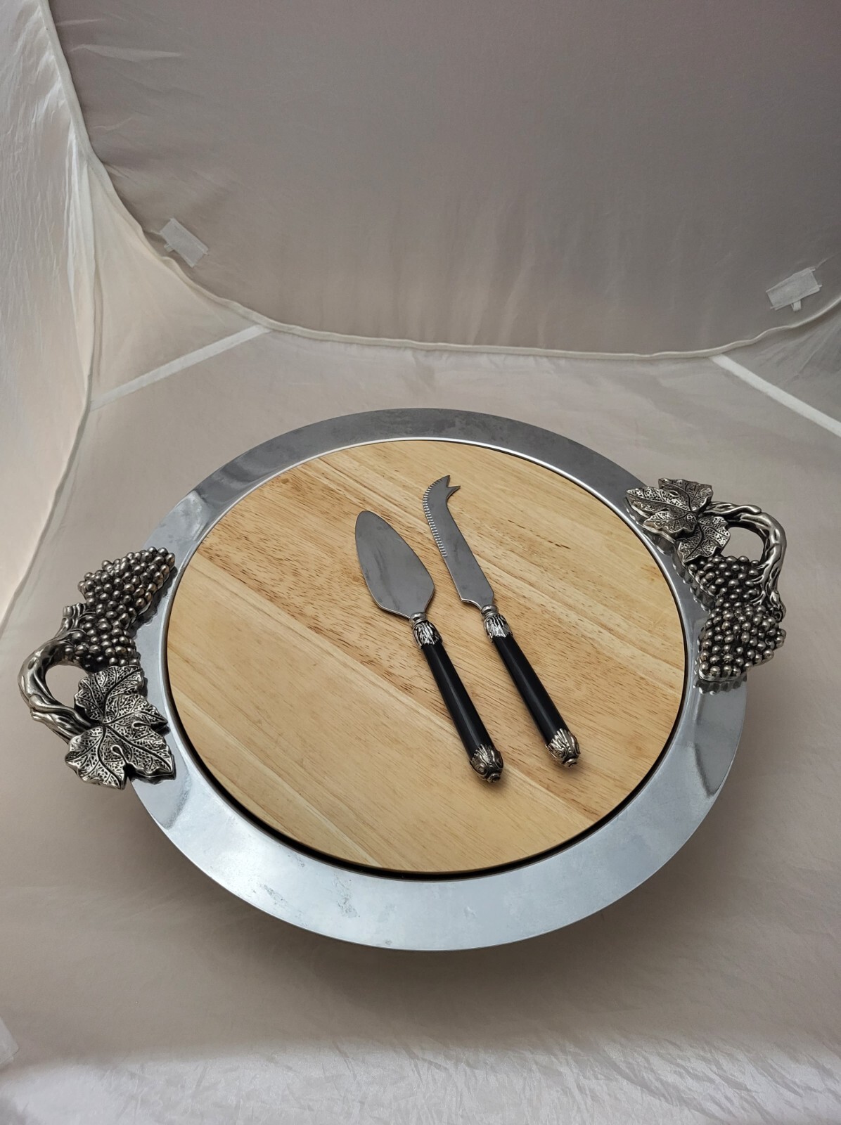 Towle Silversmiths Cheese Platter w/ Wood 14 1/2" GRAPE HANDLE w/ Knife ...