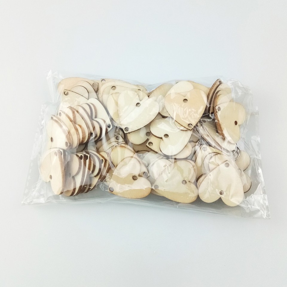 100 Pcs Heart Wood Chip Shape Decoration Party Table Decorations Heart ...