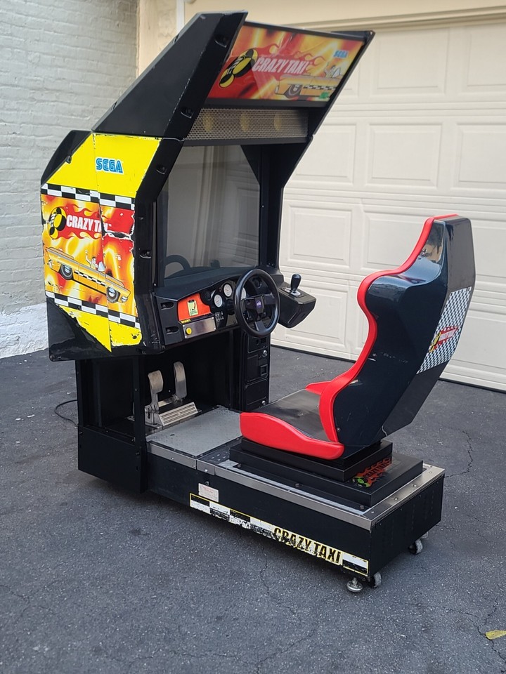CRAZY TAXI Racing Sit Down Driving Arcade Video Game Machine - CRT ...