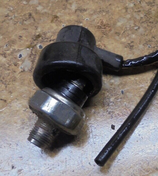 2007 Suzuki GSX-R600 GSXR6 GSXR600 Engine Sensor Relay Oil Presssure ...