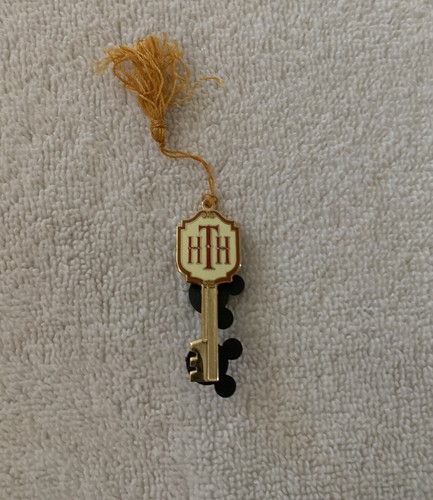 Disney Theme Parks collection Haunted Mansion Key pin | eBay