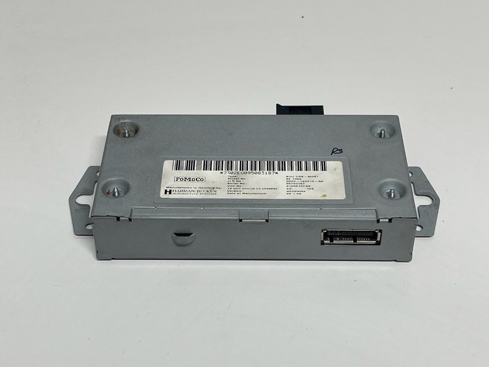 09-11 Jaguar XF Harman Becker iPod USB Bluetooth Control Module Under ...