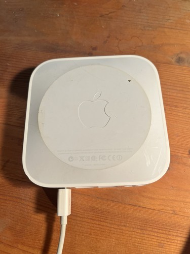 Apple AirPort Express Wireless-N Router Base Station 2nd Generation ...