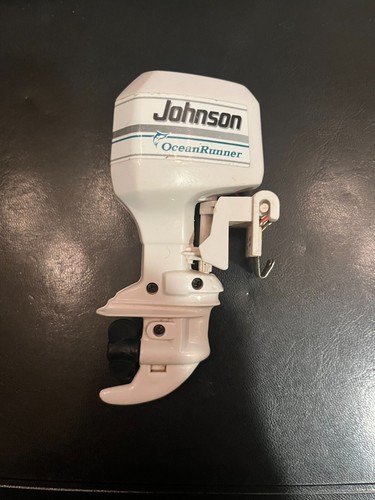 Classic Johnson Ocean Runner 225 HP Toy Boat Outboard Motor Working ...