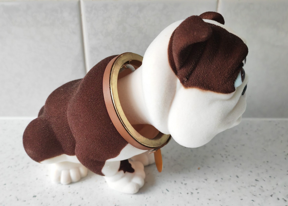 Churchill Insurance Nodding Dog With Box | eBay UK