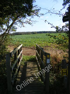 Photo 6x4 Footbridge of the footpath to Cookley Huntingfield/TM3374 Off ...