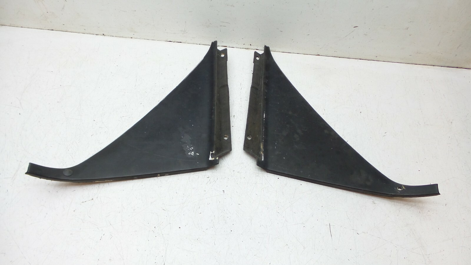 84-88 PONTIAC FIERO REAR SAIL TRIMS # 20603528 20603529 | eBay