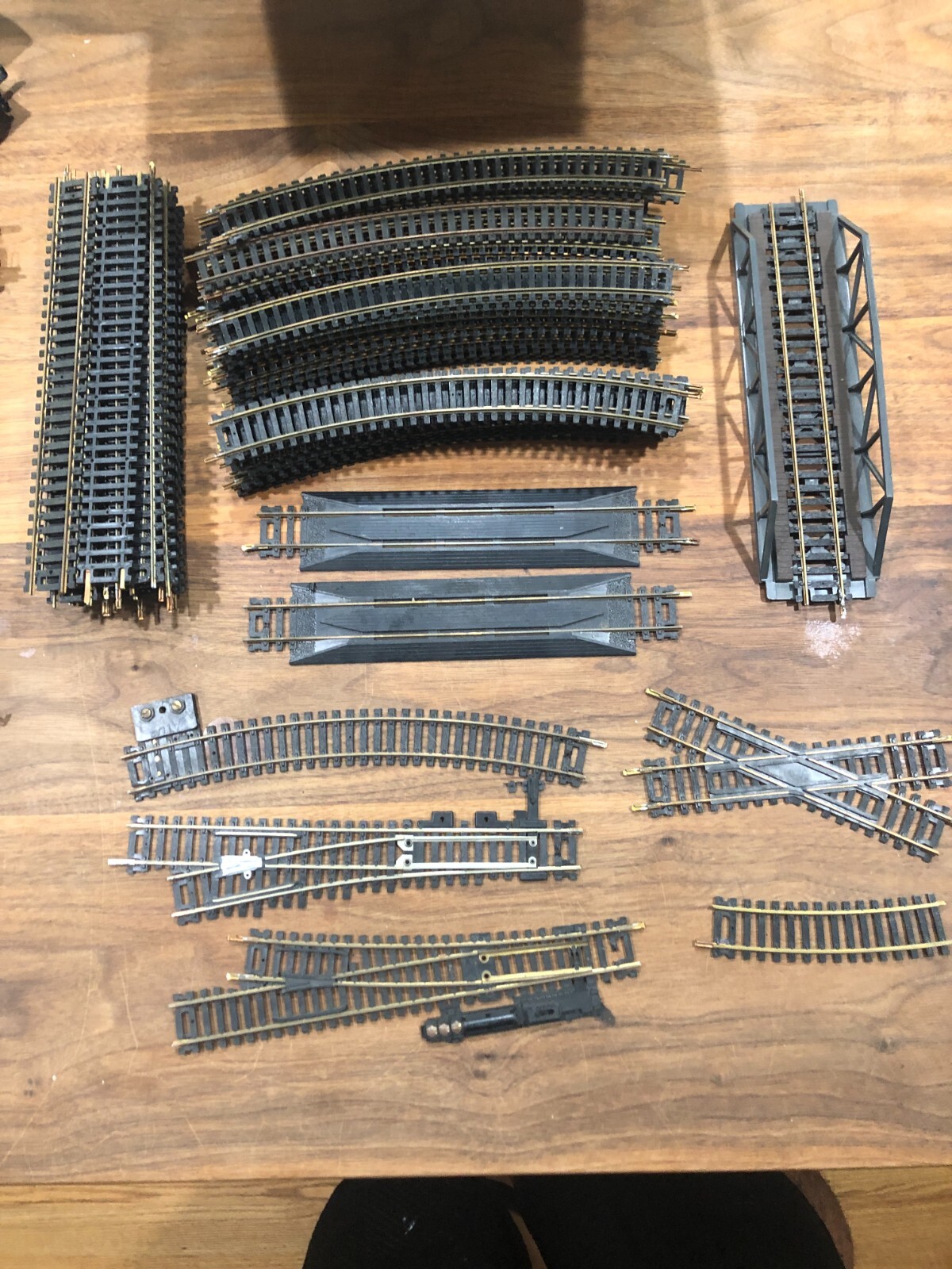 [T-HO] Large Lot of Used Atlas, Tracks, Switches, Bridge | eBay