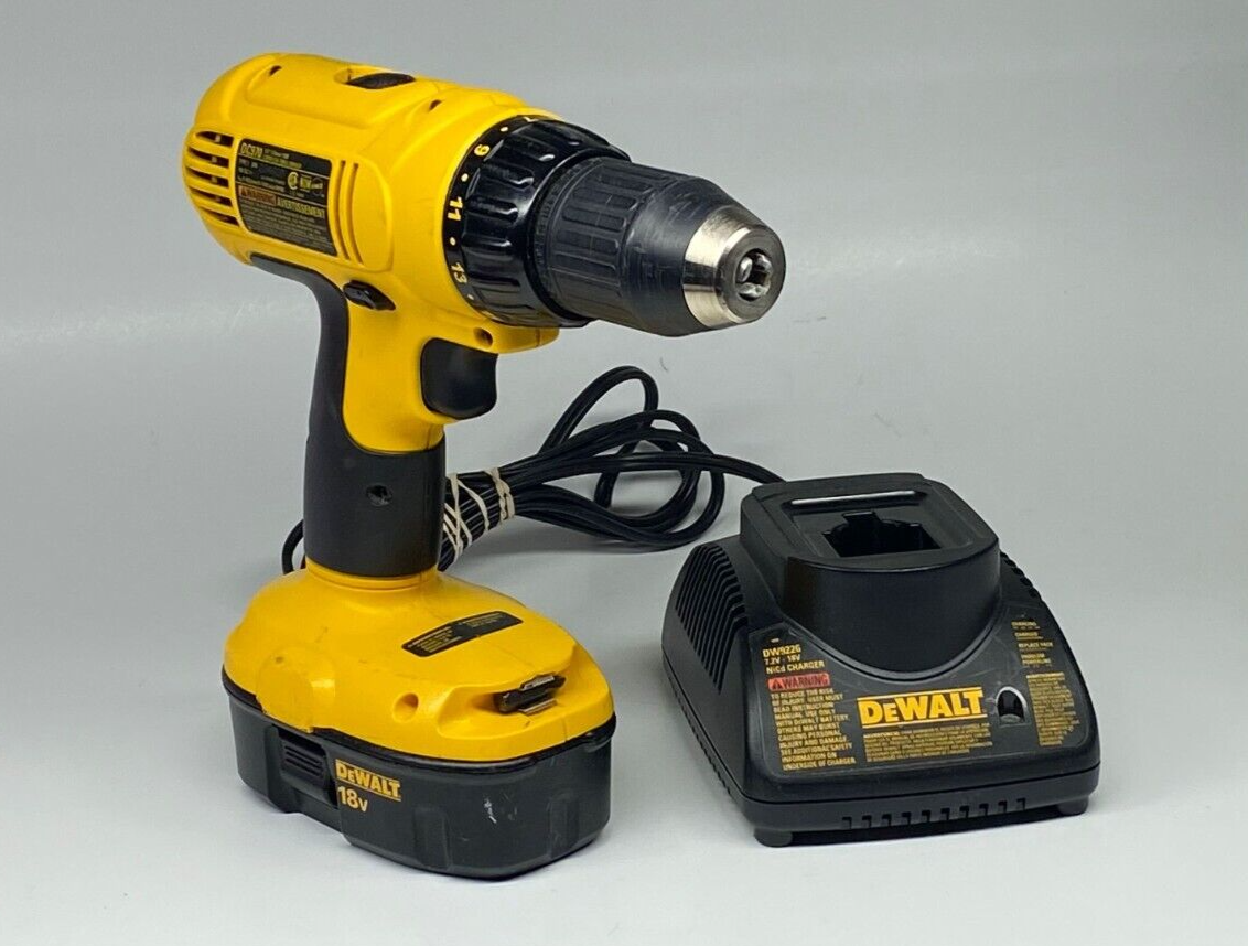 Dewalt DC970 1/2" Cordless Drill Driver 18-Volt Charger And Battery ...