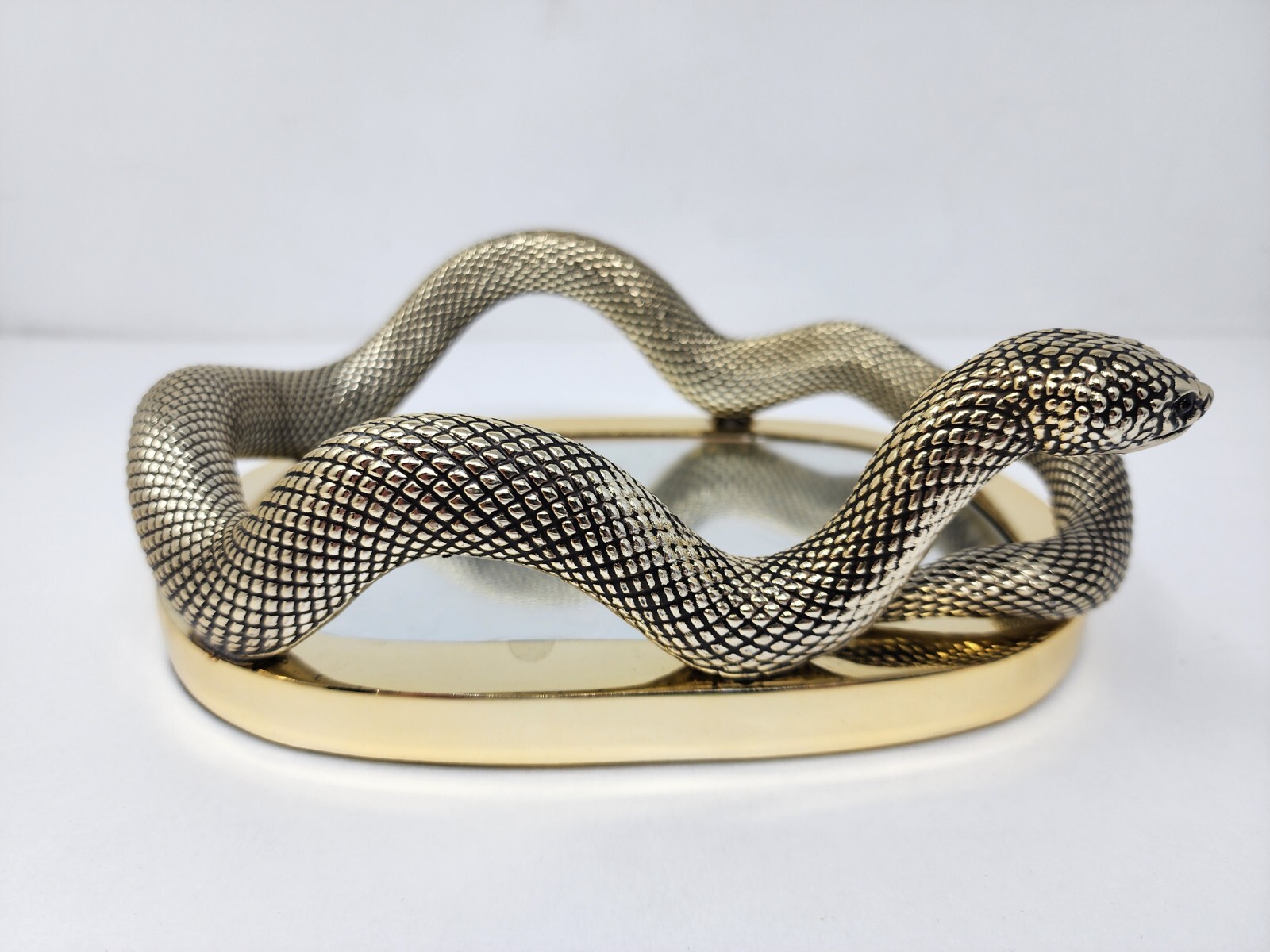 New Bath & Body Works Gold Tone Coiled Snake Mirrored Tray Holder ...