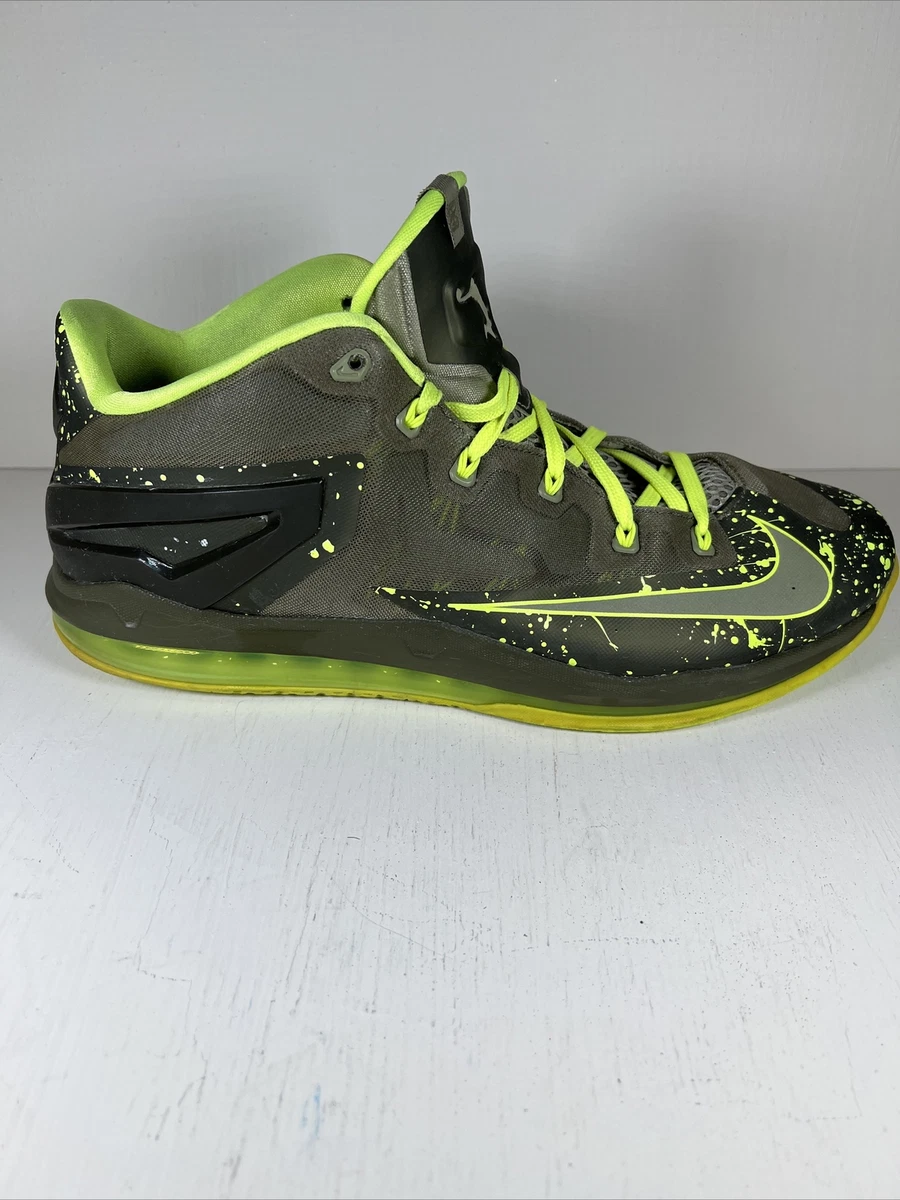 Yellow Lebron Lows On Feet