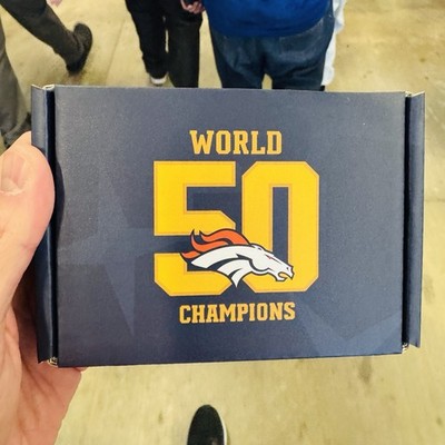 DENVER BRONCOS SUPER BOWL 50 REPLICA GOLD CHAIN SGA 10/19/25 EMPOWER ...