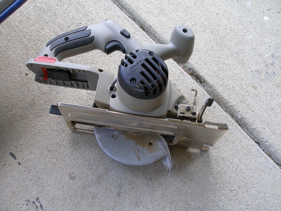 Porter Cable Circular Saw Model 845 19.2V 6" Blade with Battery and ...