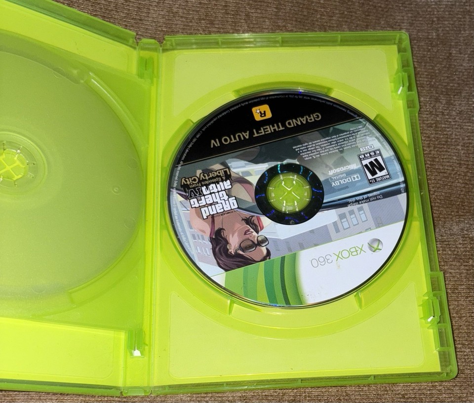 Grand Theft Auto IV Episodes from Liberty City Complete Edition (Xbox ...
