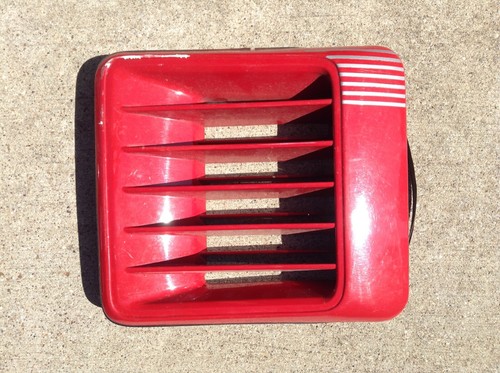 Toyota MR2 OEM Rear Side Intake Vent Dam Trim Red MK1 1987-1989 Sport ...