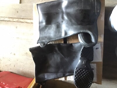 New Lot Of 5 Pair Radnor Onguard Industries Rubber Slicker Overboot ...