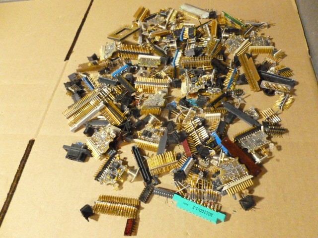 1.78 LBS GOLD PLATED HEADERS CONNECTORS PINS SALVAGE GOLD RECOVERY ...