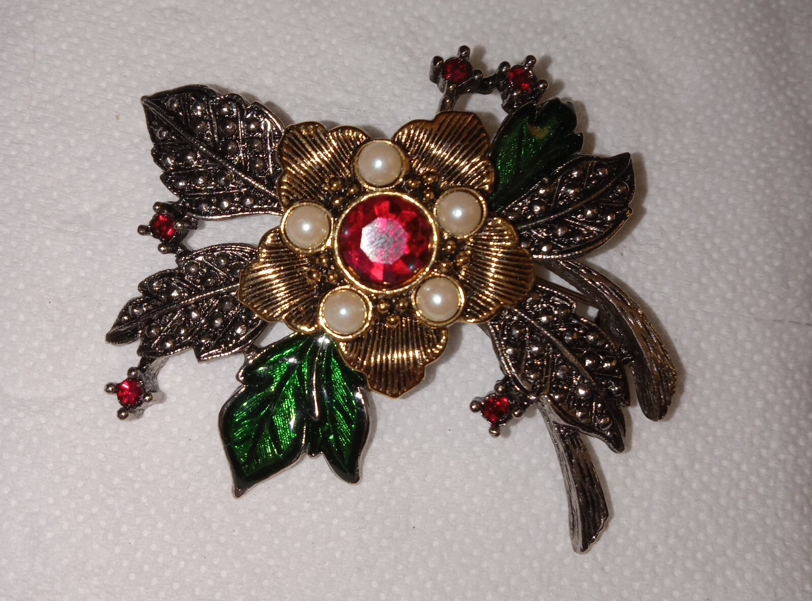 Vintage Avon flower brooch | eBay