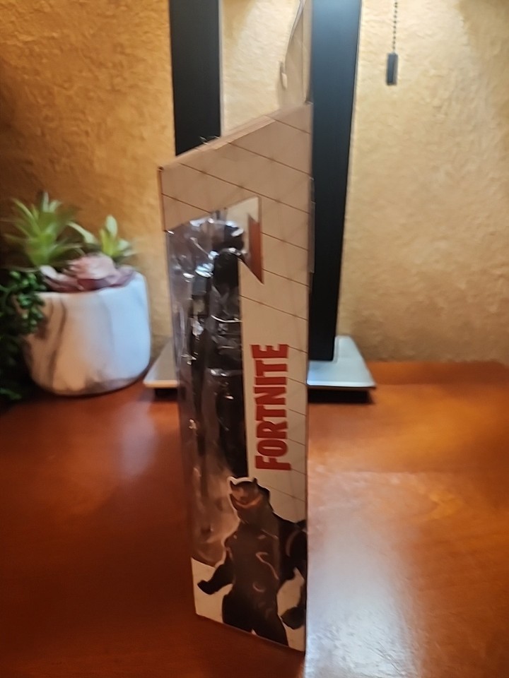 Fortnite 6" Legendary Series Max Level OMEGA Action Figure NIB B10 | eBay