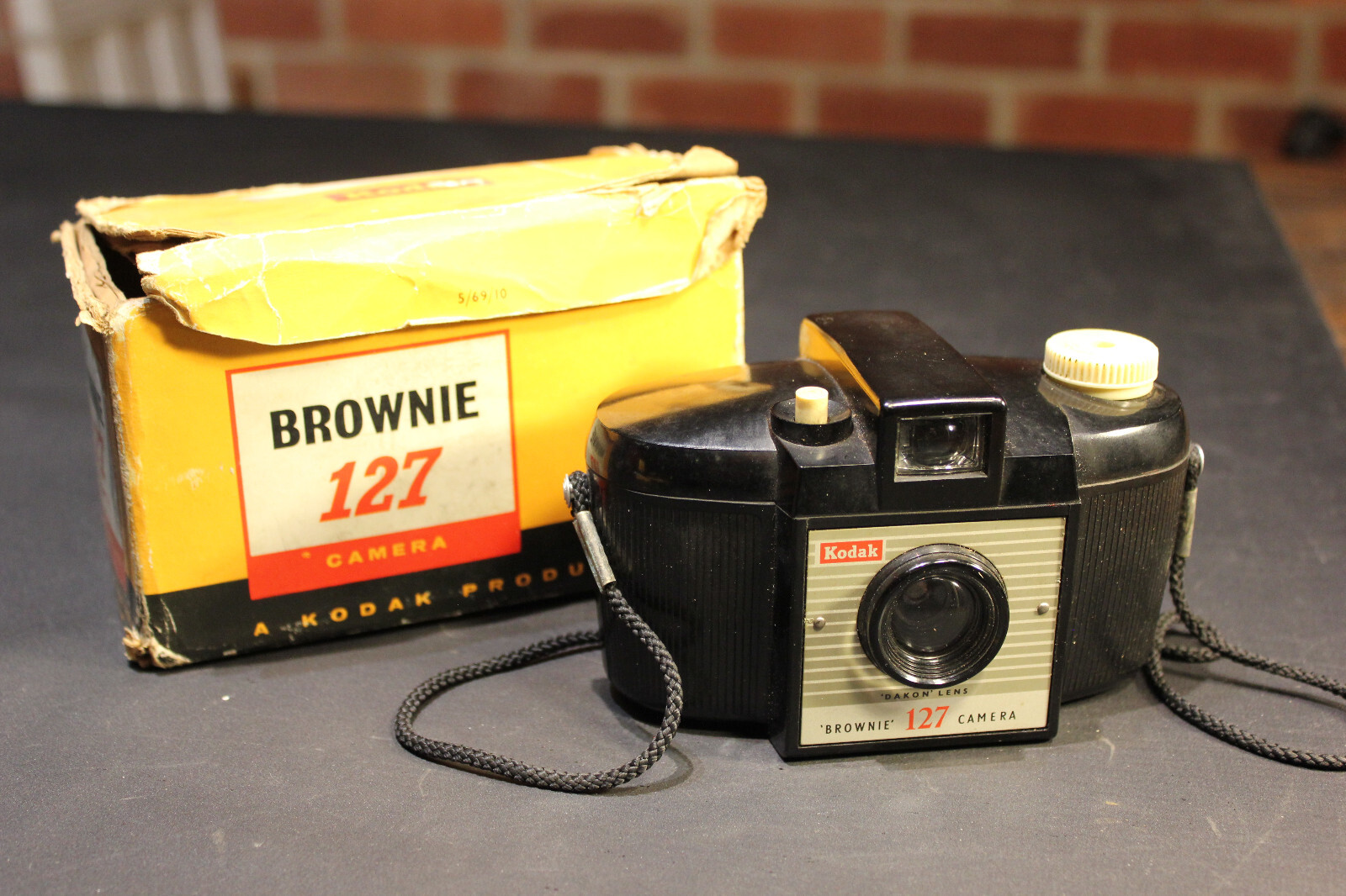 Kodak Brownie 127 Camera in original box Circa 1956 - 1959 | eBay