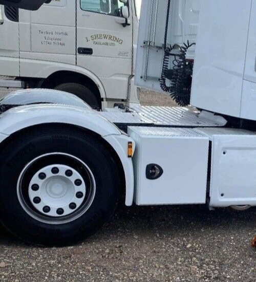 SCANIA SIDE LOCKER - TAG AXLE - ALUMINIUM TRUCK TOOL BOX + SHELF 600 X ...