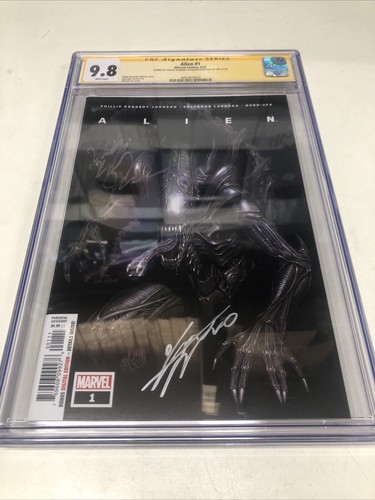 Alien (2021) # 1 (CGC 9.8 SS) Signed Phillip Kennedy Johnson * Inhyuk ...