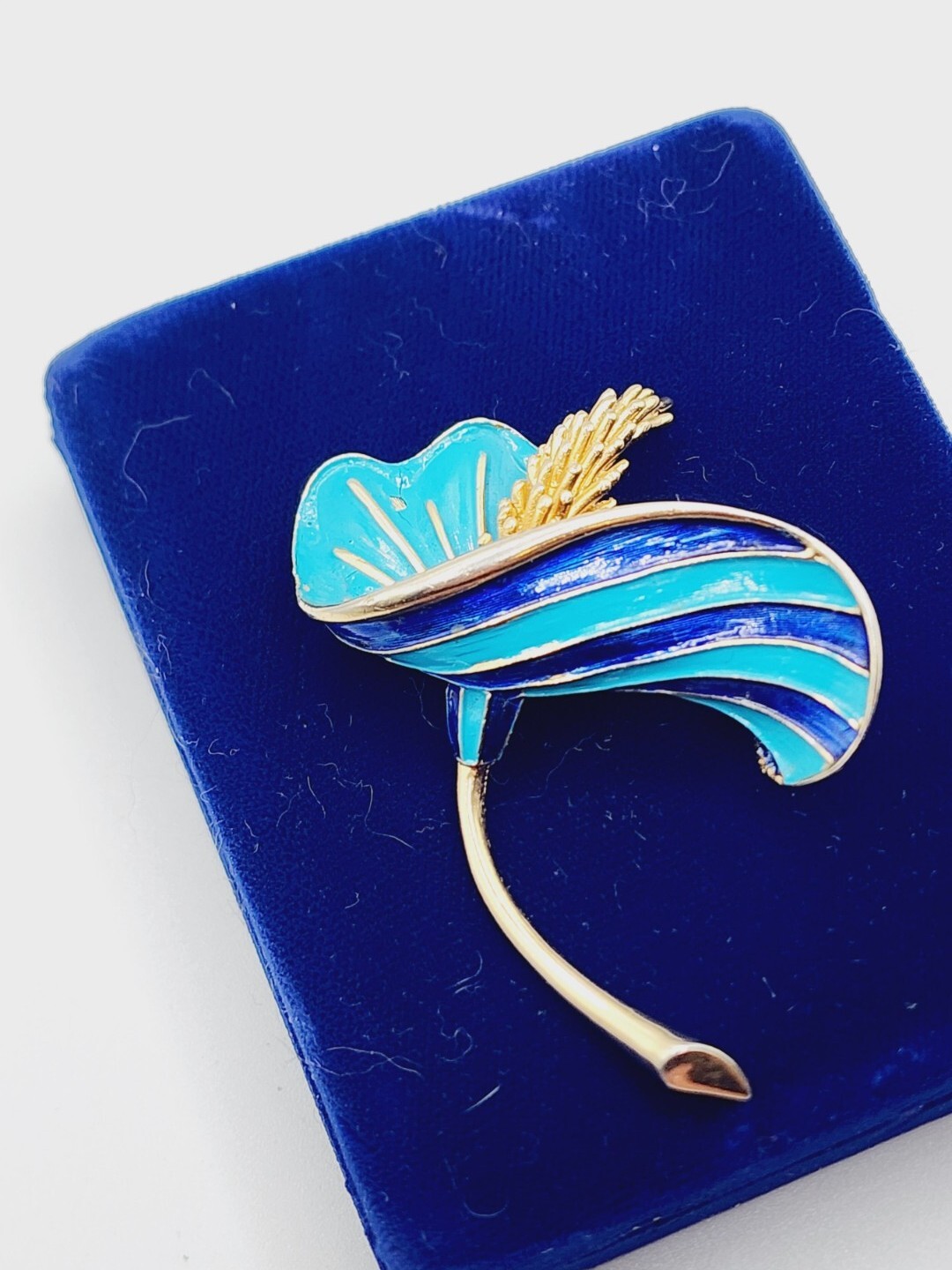 Vintage 1950's-1960's Boucher Goldtone & Blue-Teal En… - Gem