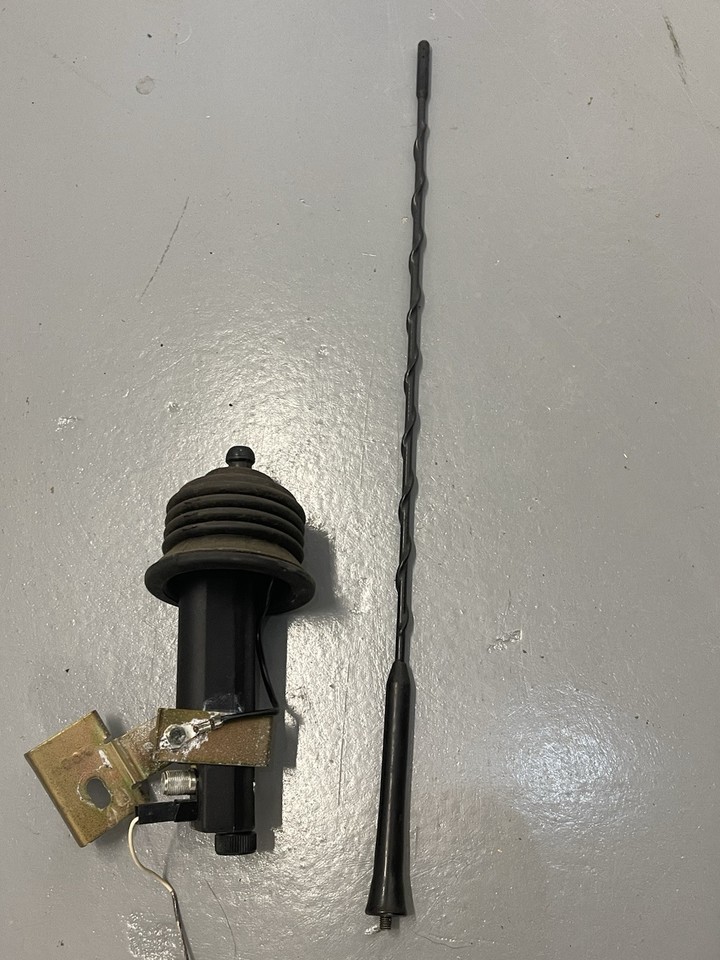 OEM Genuine BMW E36 318ic 325ic Vert Convertible 318ti Z3 Radio Antenna ...