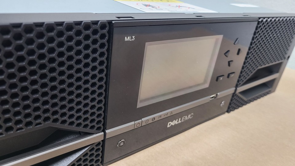 Dell/EMC Tape Library PN: 3555-L3A ML3 | eBay