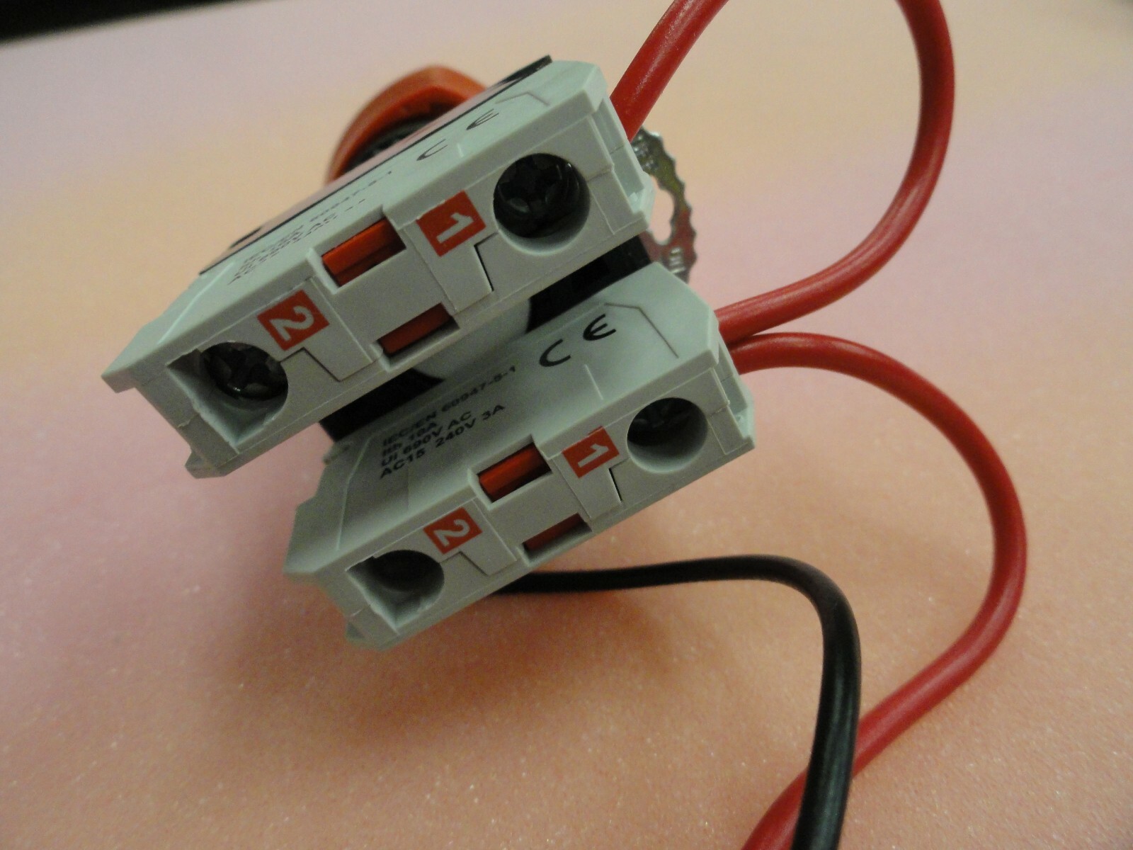 Baco 60947-5-1 Push Button Switch w/2 33E01 Micro Relay's | eBay