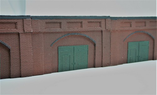 4 X Detailed Model Railway Retaining Wall With Workshop For HO/ OO New ...