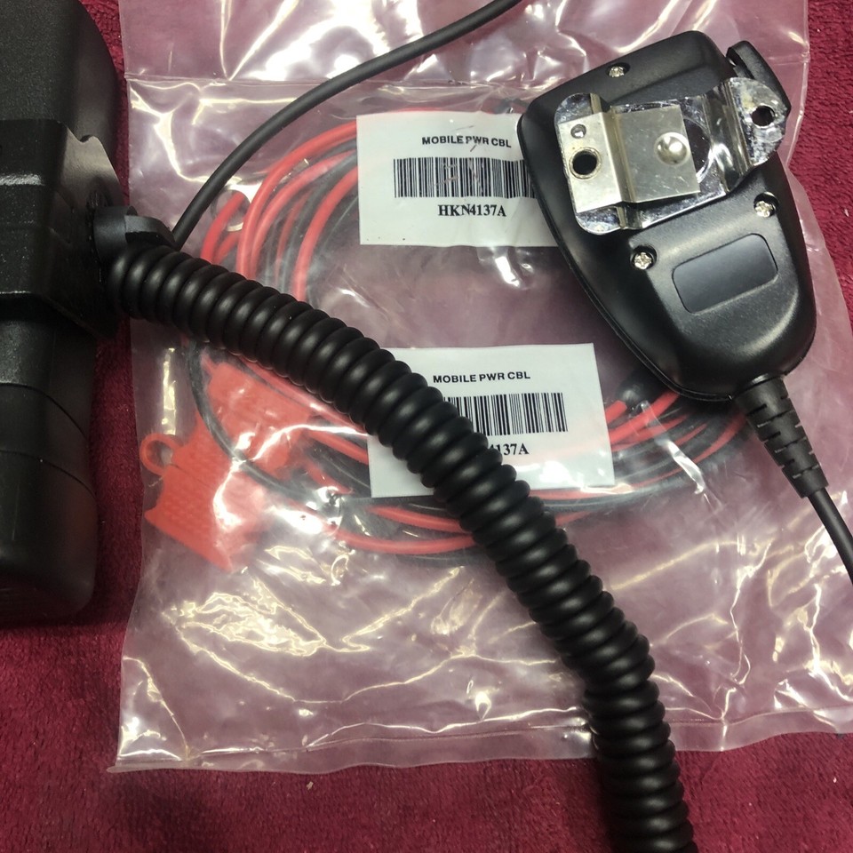 MOTOROLA CDM 1250 AAM25KKD9AA2AN VHF 136 To 174 MHz 64CH 45 Watt Tested ...