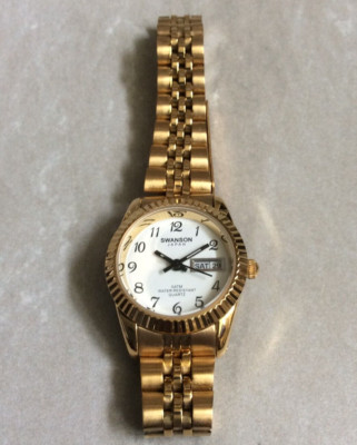 Swanson Japan Women's Gold Watch Round White Day & Date Dial on Gold ...