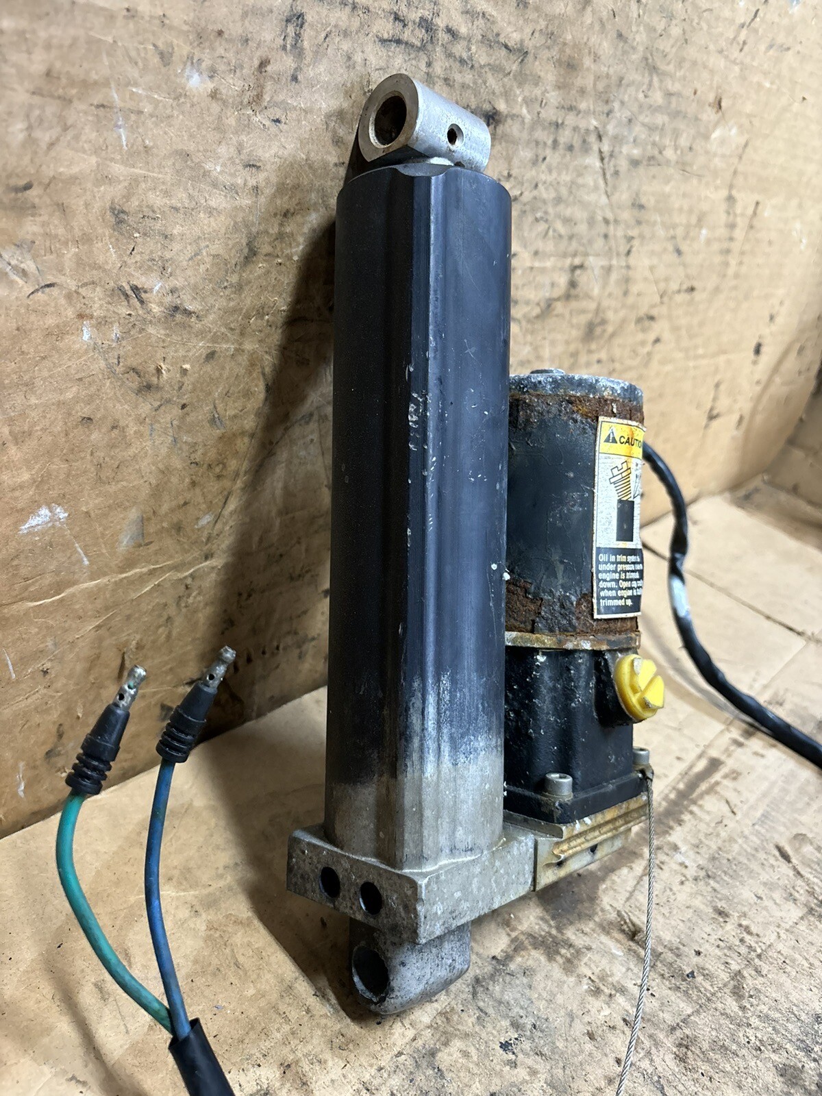 MERCURY Power Trim And Tilt Unit 75 90 100 115 125 hp 2 & 4 Stroke ...