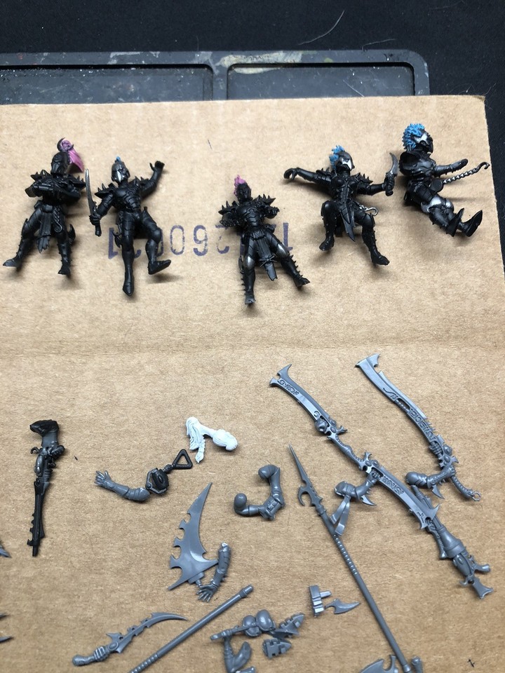 Dark Eldar Drukhari Army Lot – Venom / Raider Crews + Bits - Warhammer 40k | eBay